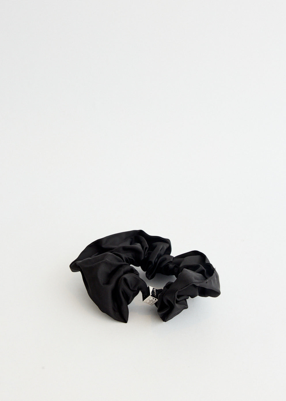 Duchesse Nylon Scrunchie
